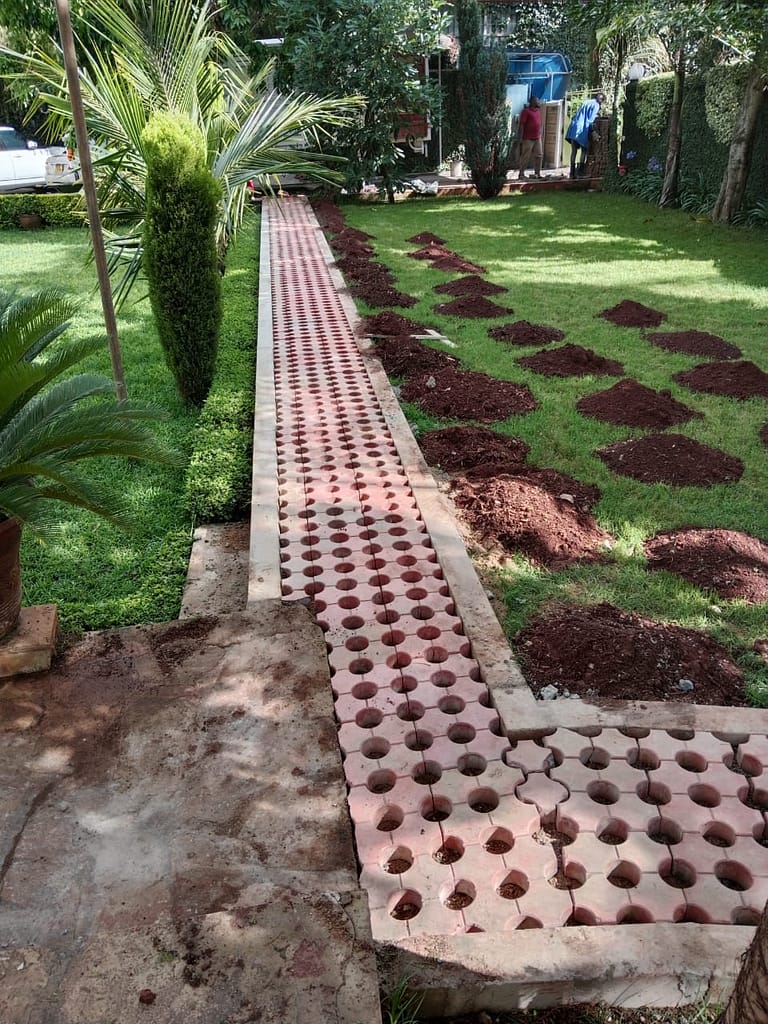 Cabro paving blocks Kenya |Dada Paver Limited Kenya | Cabro blocks ...
